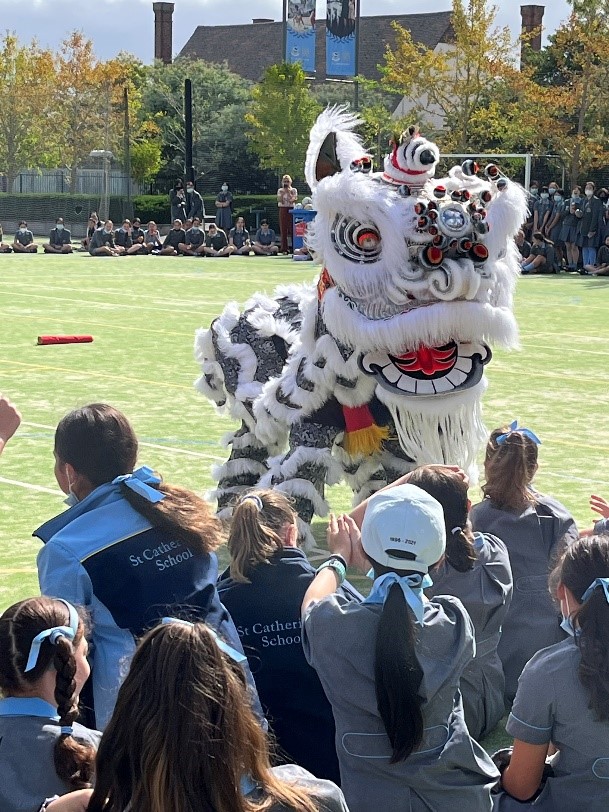 The dragon weaved through the crowd - St Catherine's School